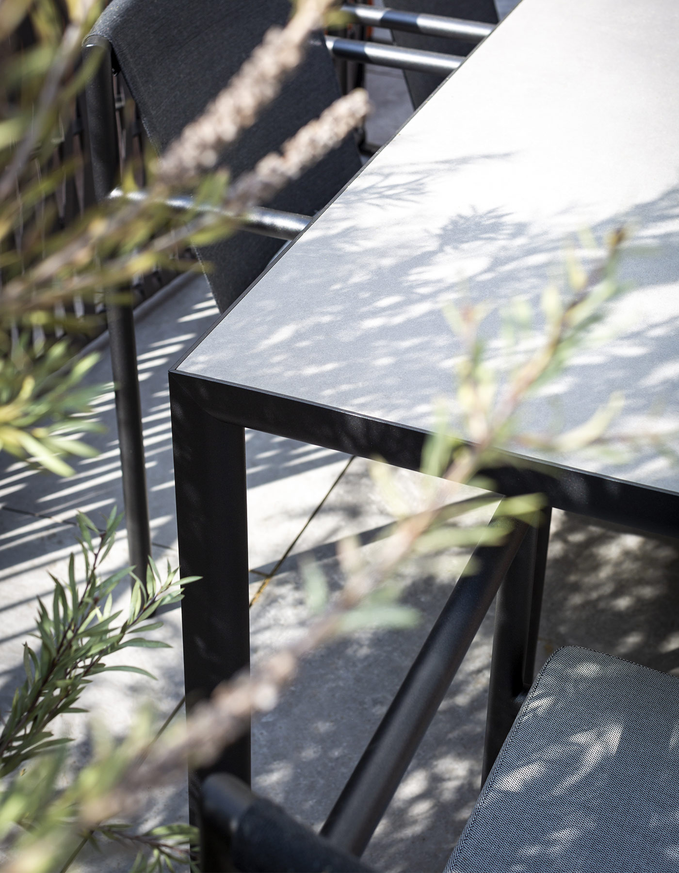 A Milan Design Week bursting with Outdoor Happiness - Roda