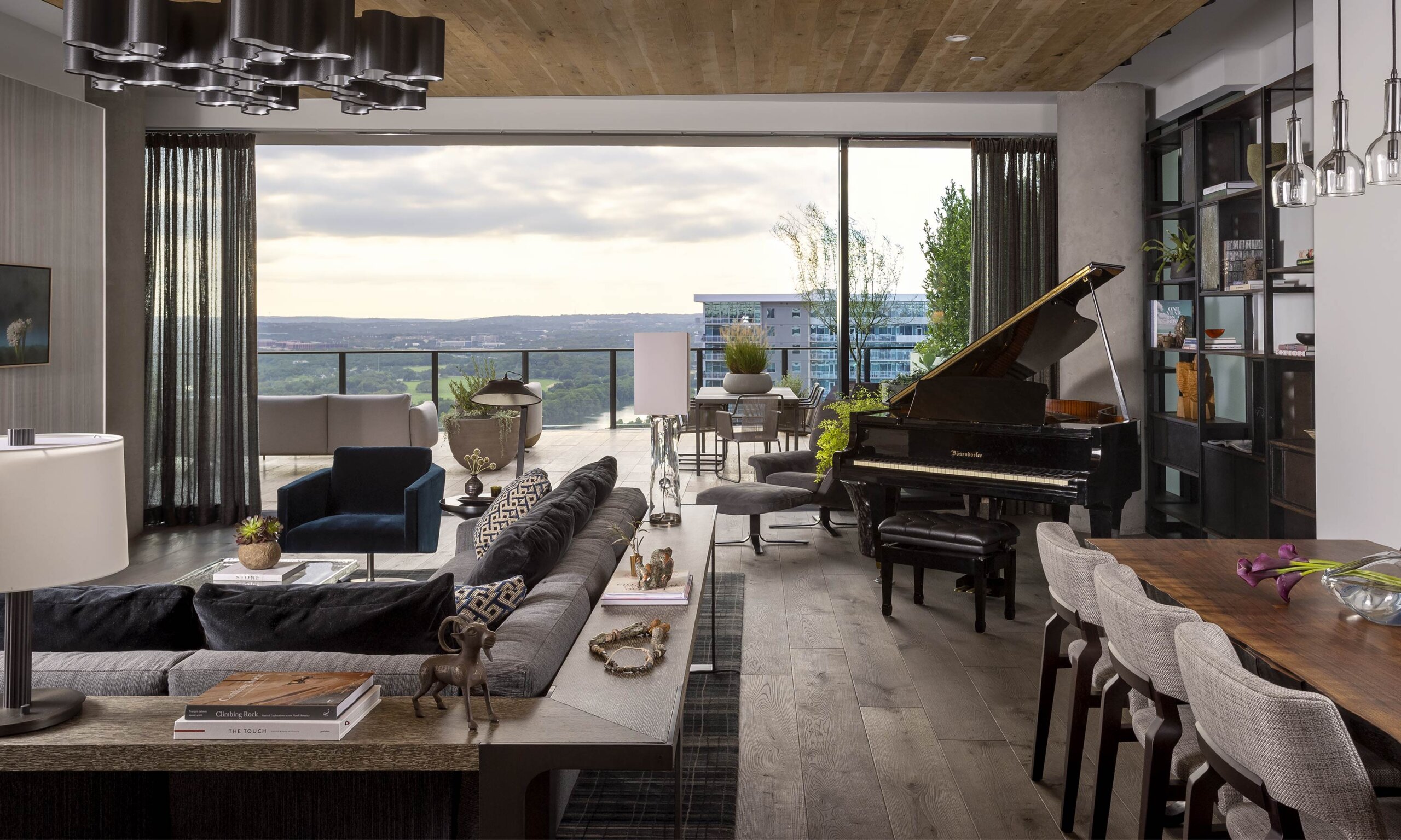 Proper Penthouse I Projects I RODA