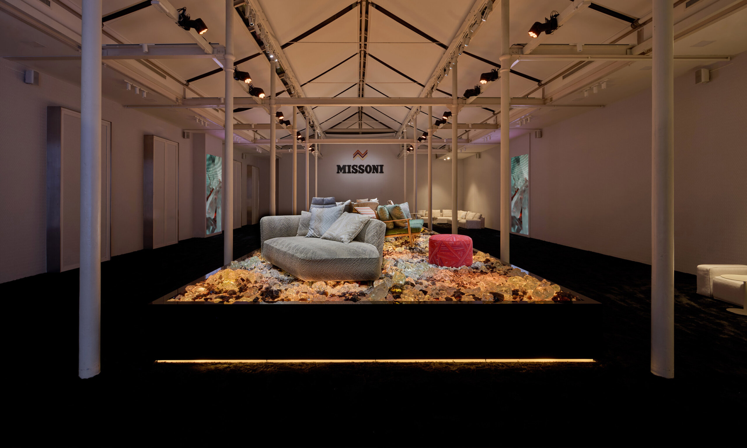 En Plein Air: Milano Design Week by RODA|MISSONI - Roda