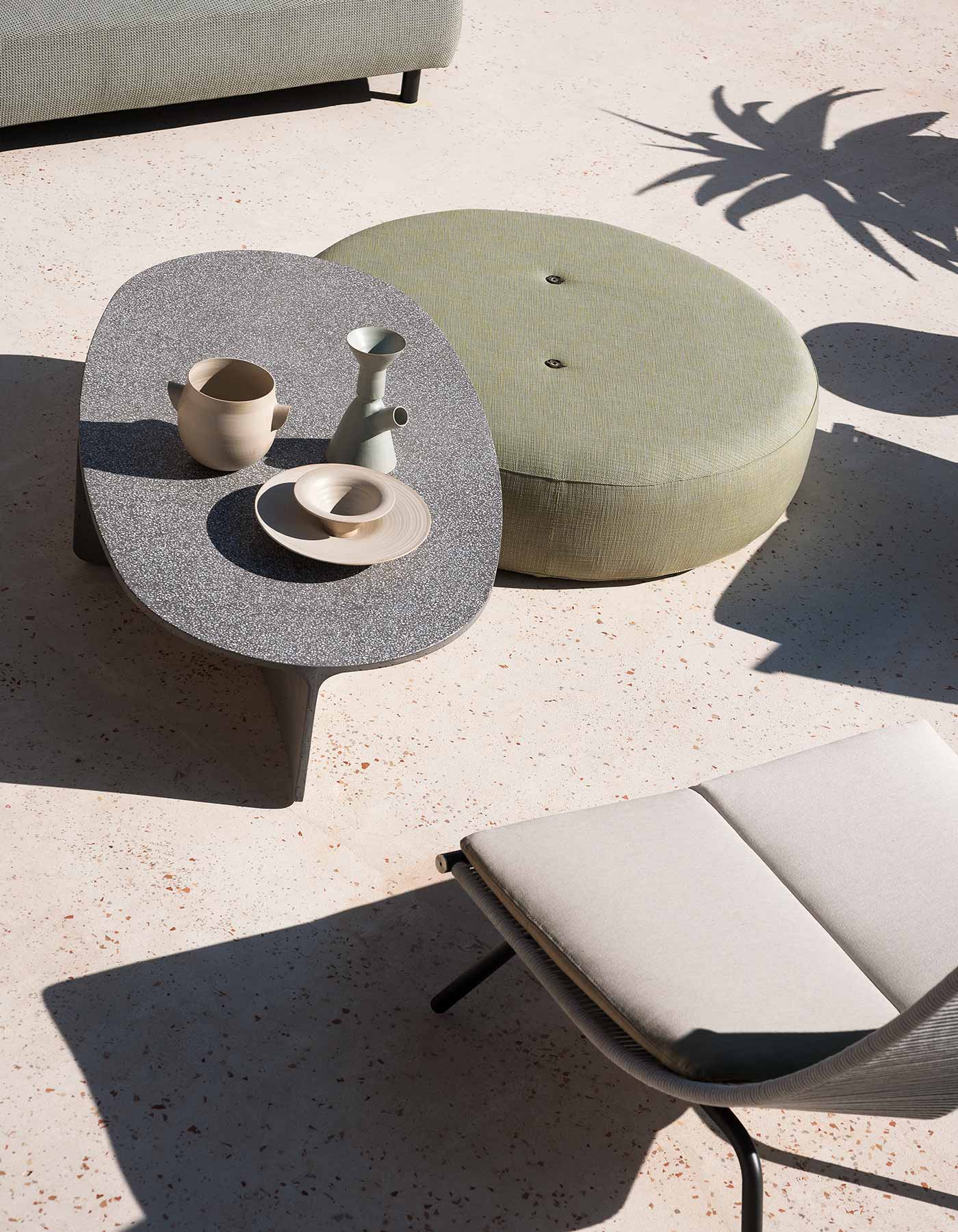 ASPIC Collection | Outdoor Design Tables in Concrete | RODA
