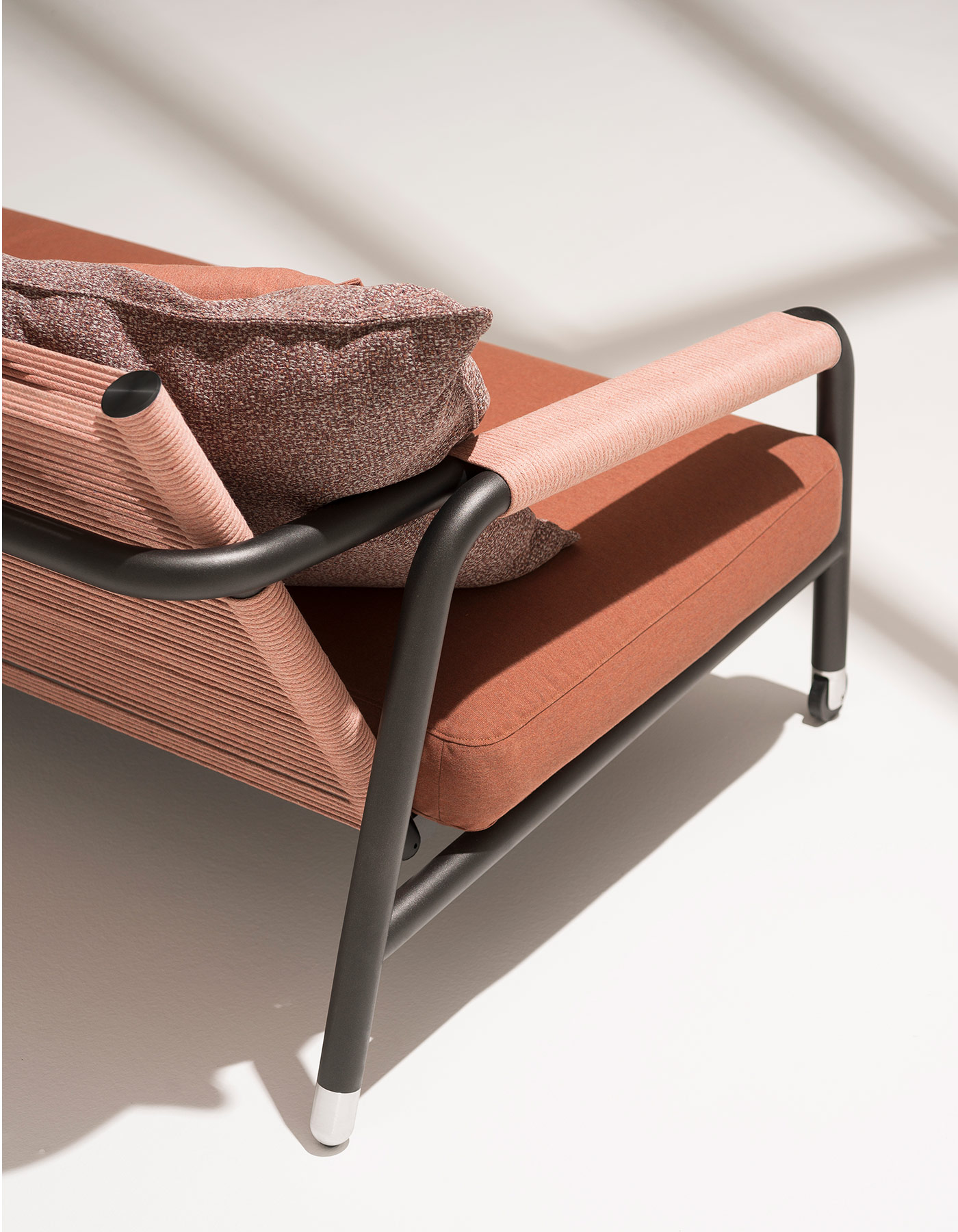 ASTRA Collection | Aluminium Outdoor Sofa and Lounge Chairs | RODA