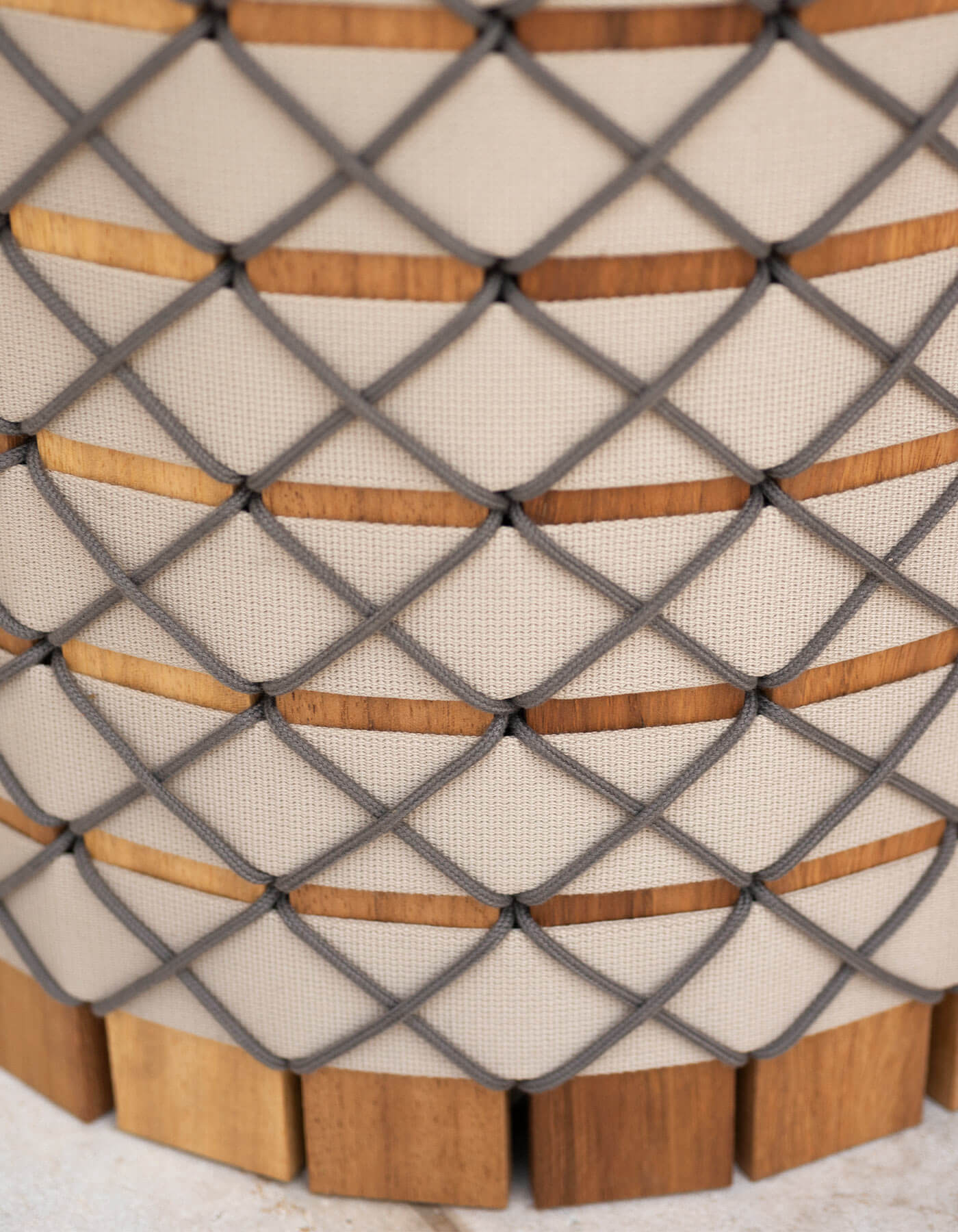 Wood and Rope Outdoor Planters - BARRIQUE | RODA