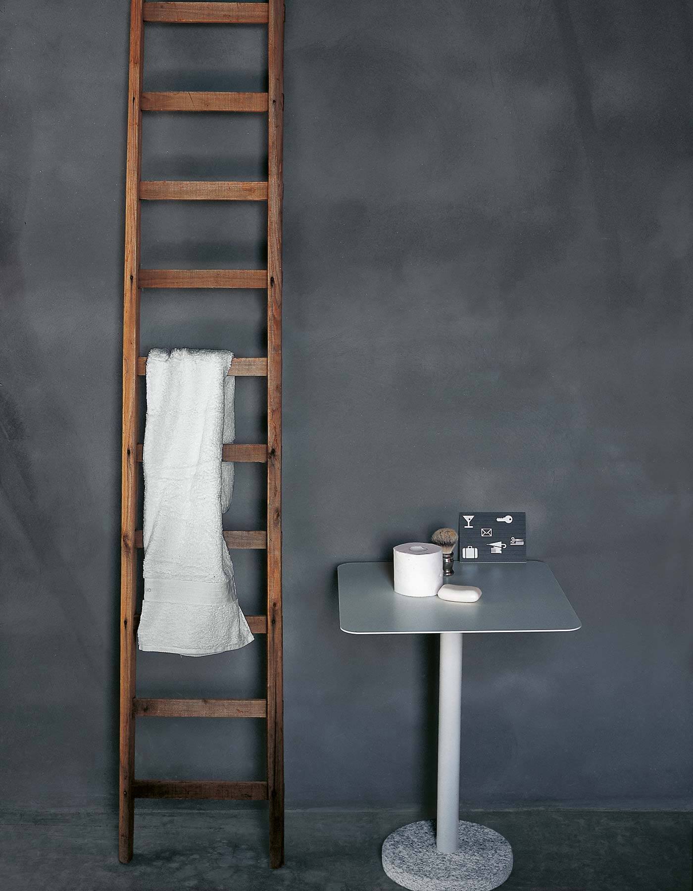 BERNARDO Modern Outdoor Side Tables | Versatile Design | RODA