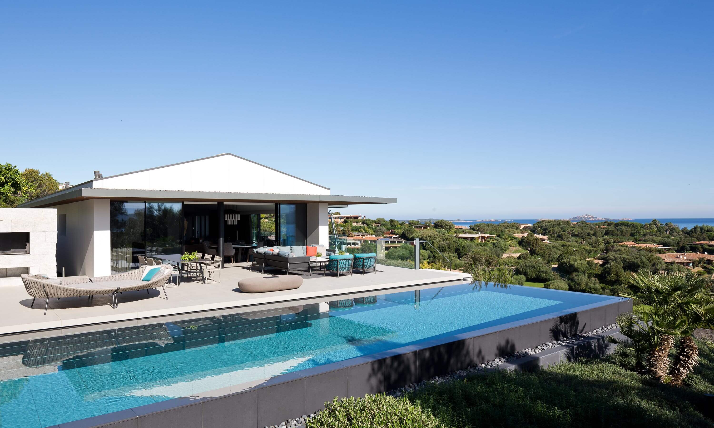 Villa Emma in Sardinia I Projects | RODA