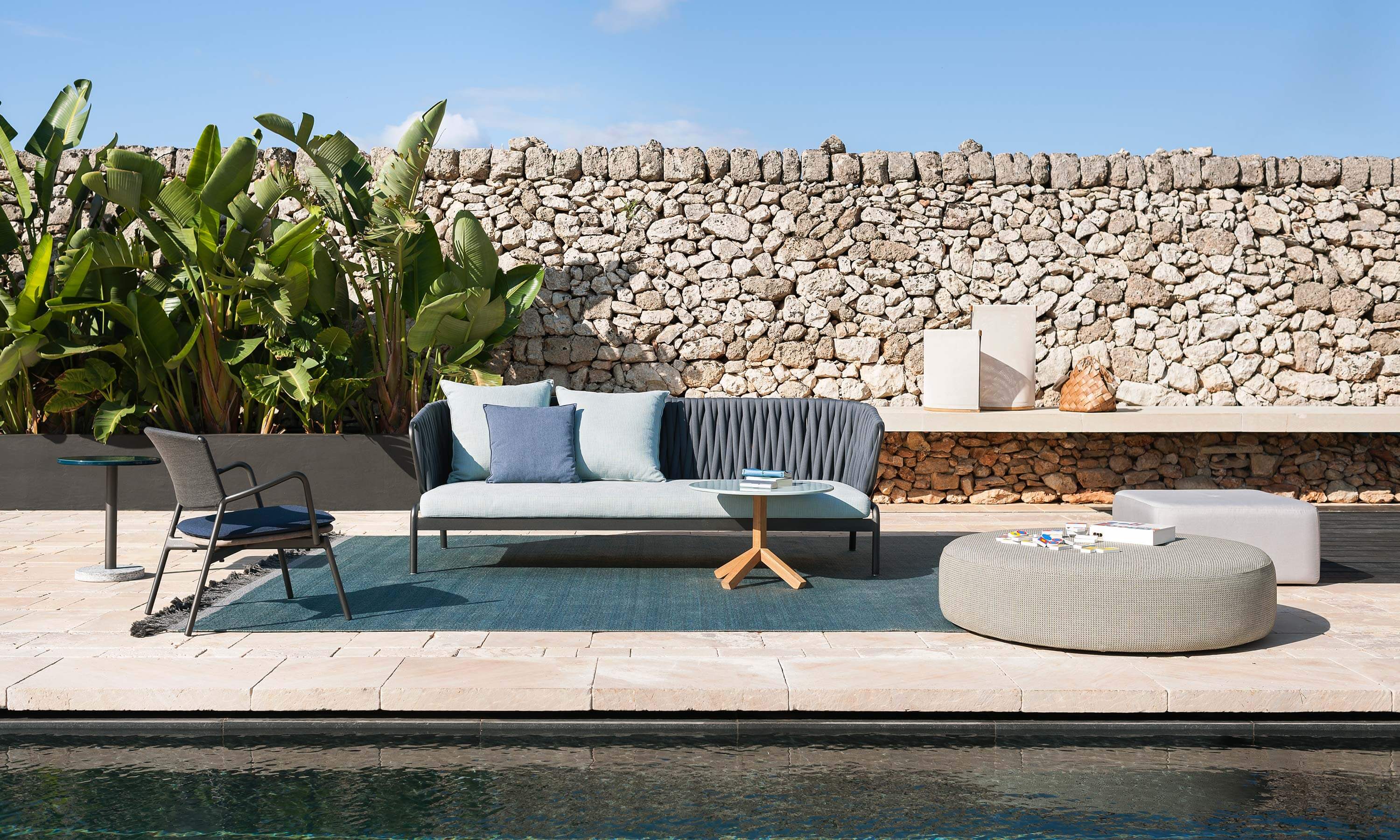 SPOOL Collection | Outdoor Furniture Sofa Set | RODA