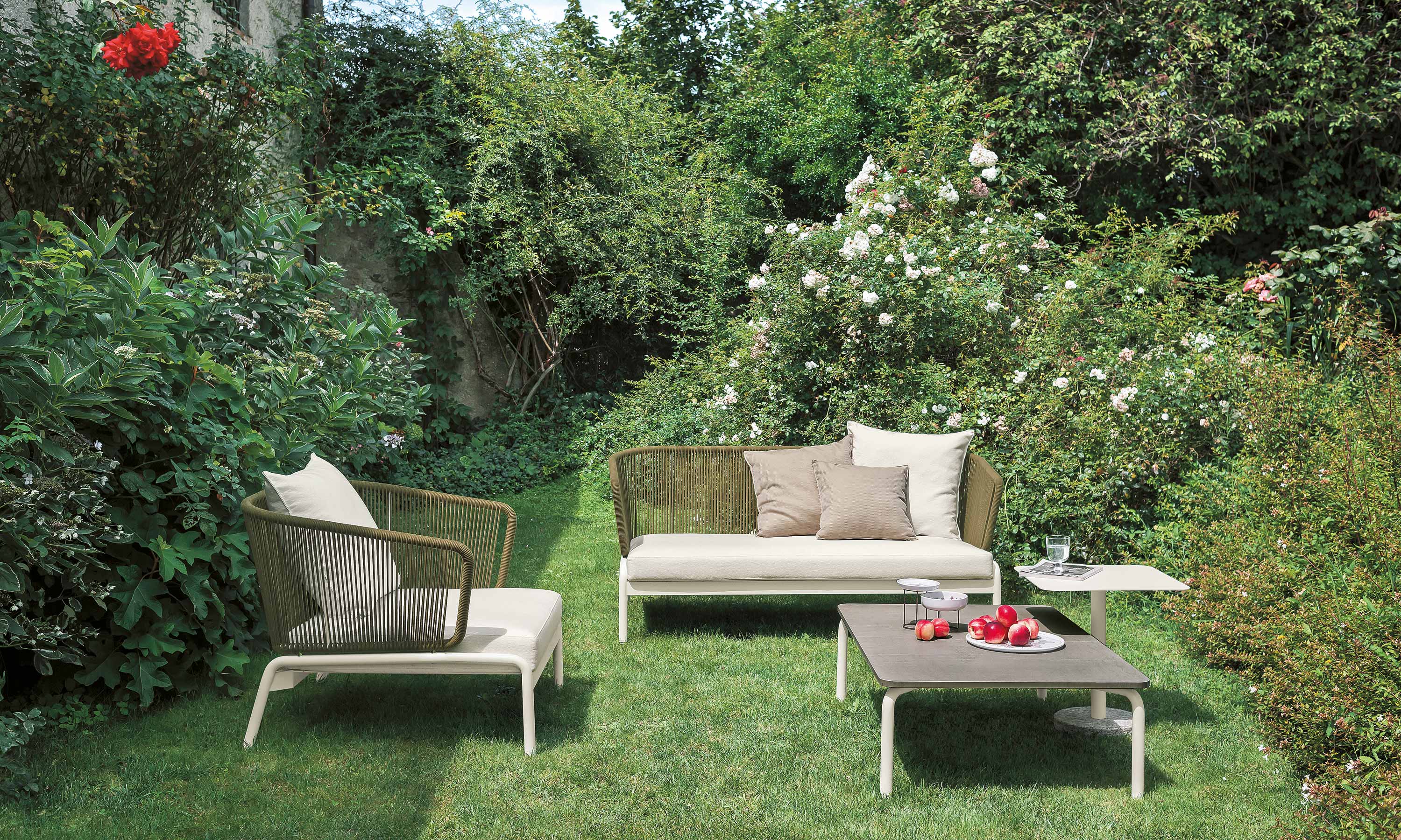 SPOOL Collection | Outdoor Furniture Sofa Set | RODA