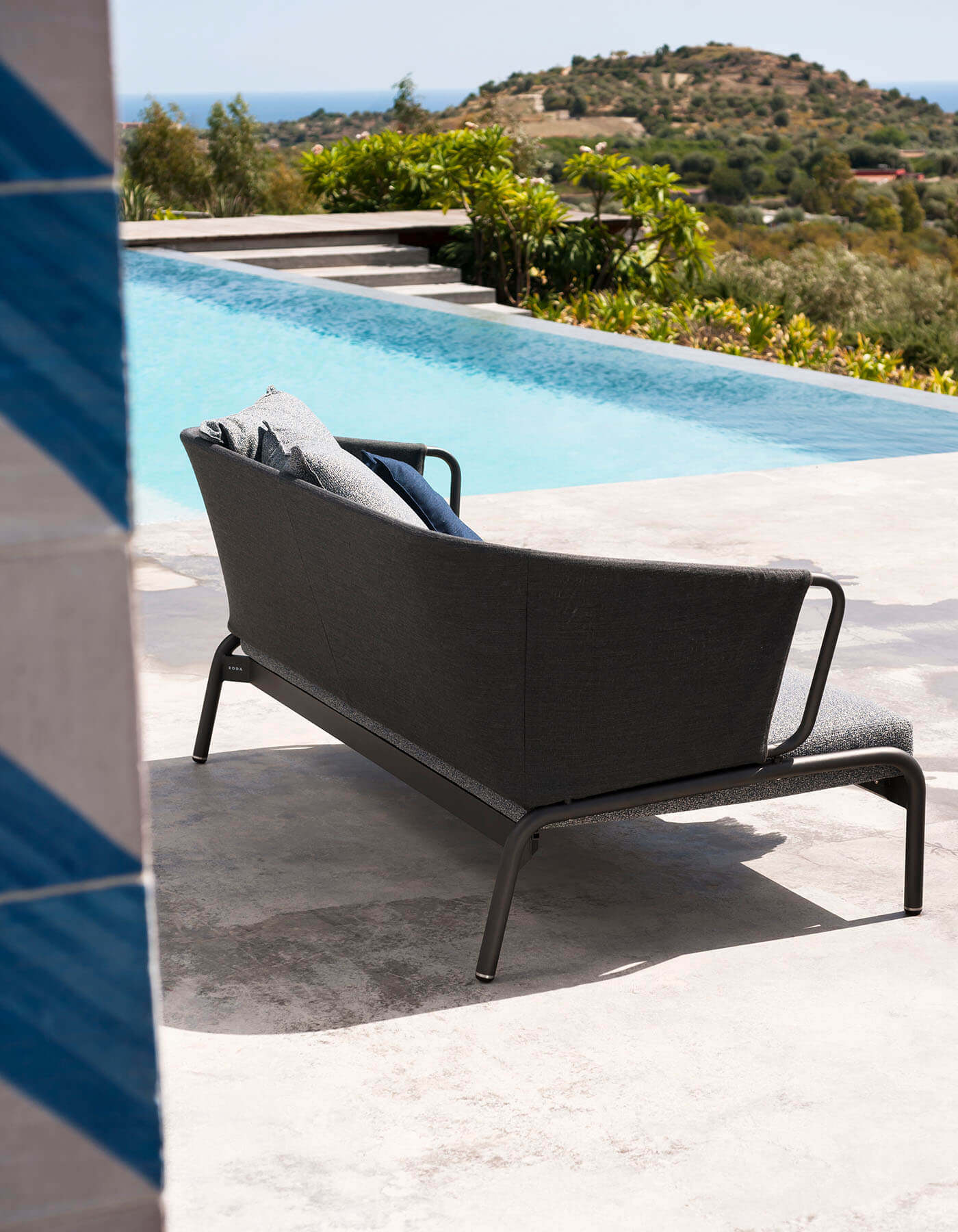 SPOOL Collection | Outdoor Furniture Sofa Set | RODA