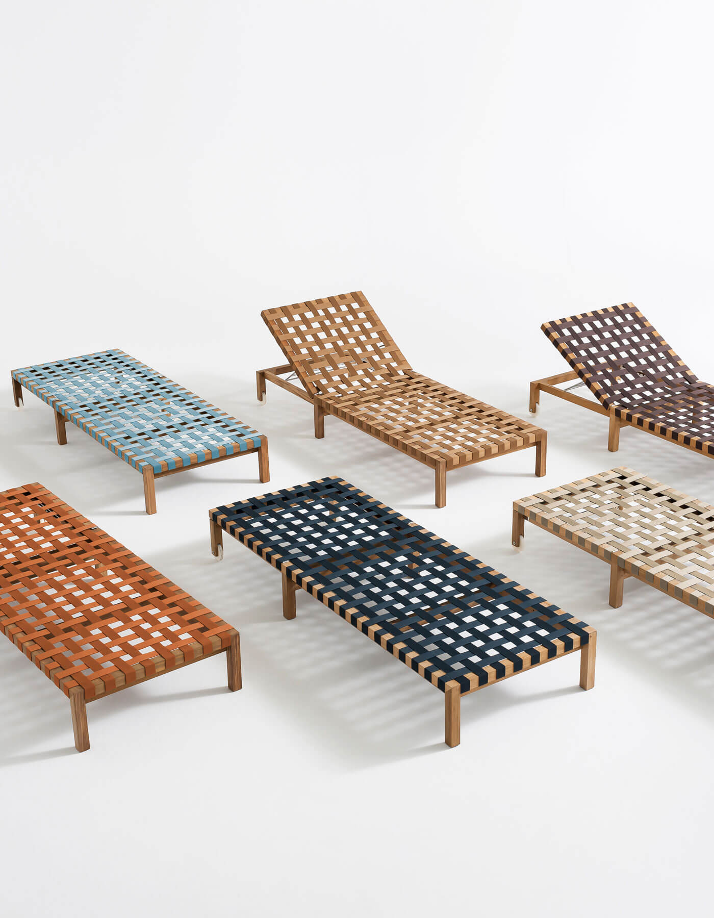 MISTRAL | Teak Sofas and Lounger Chairs Outdoor | RODA